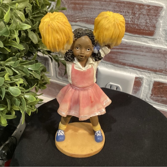 Accents | 525 Cute Resin Type Figurine Young Girl Doing Her Cheer ...